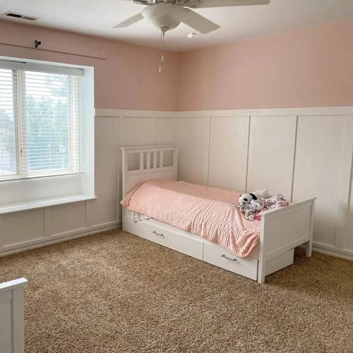 Benjamin Moore Love & Happiness vs. Benjamin Moore Pink Cloud comparison