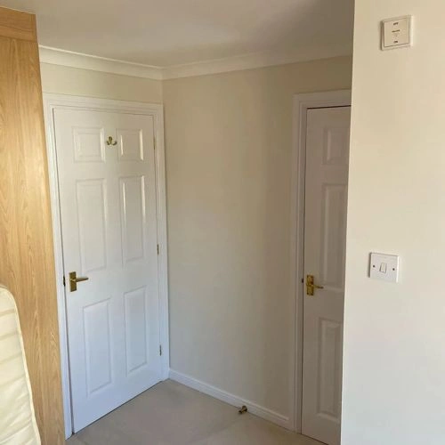 Jotun Egg White 1001 paint color