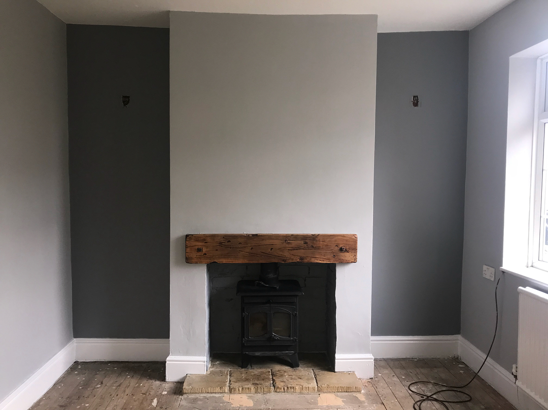 Dulux Chic Shadow (UK) reviews with real photos - PLAN
